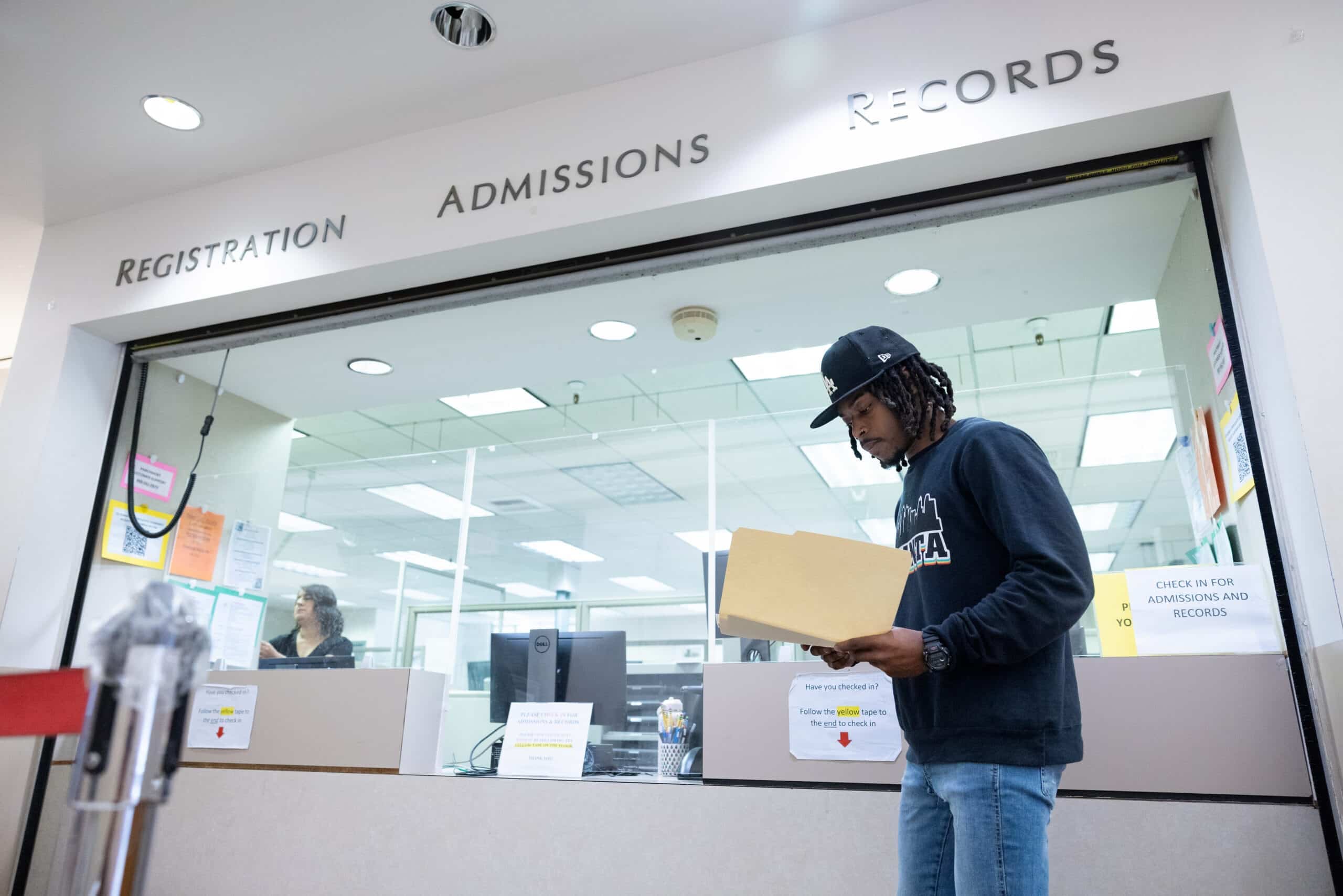 Campus Resources • Complete College Photo Library